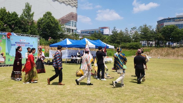 익산시가족센터 '우바우리 민족축제' 성료…네팔 문화 교류